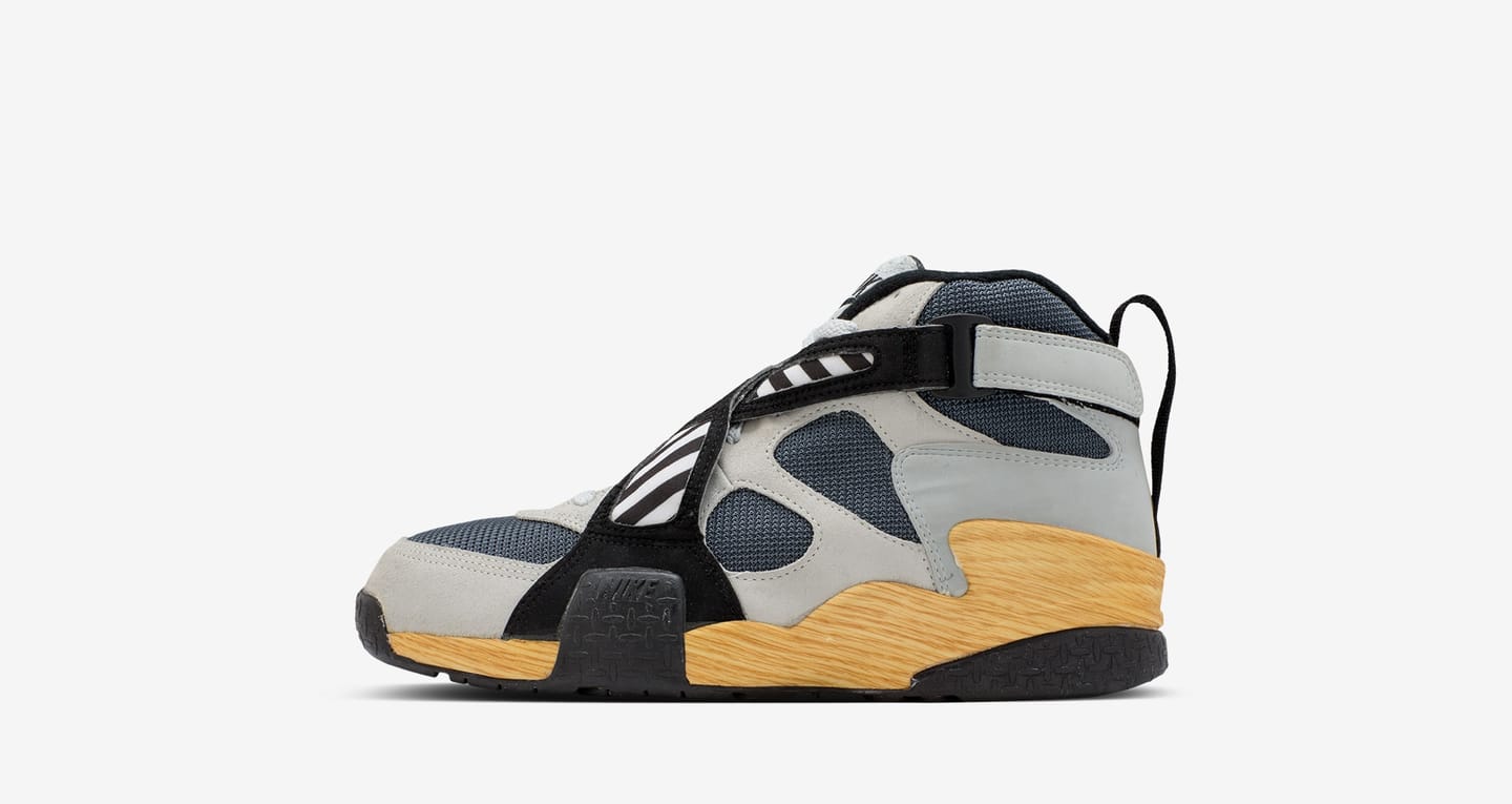 Inside the Vault: Outdoor Hoops. Nike SNKRS