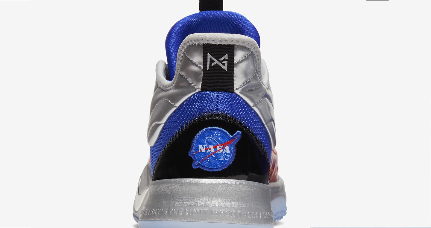 วันเปิดตัว PG 3 “NASA Blue”. Nike SNKRS