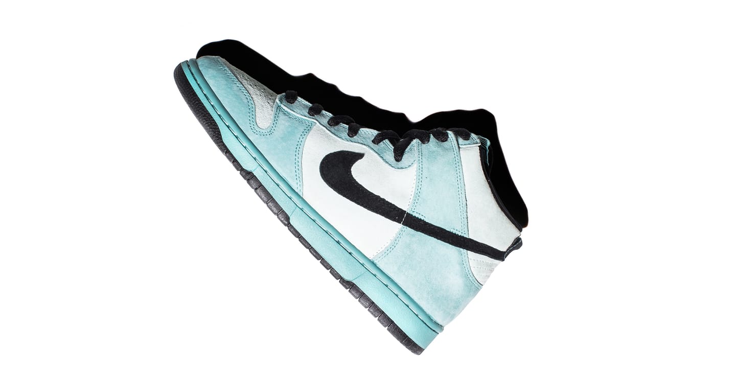 Inside the Vault: SB Grey Box. Nike SNKRS