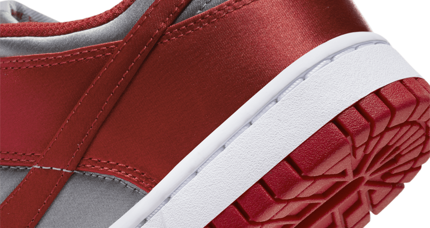 女款 Dunk 低筒鞋 'Varsity Red and Medium Grey' (DX5931-001) 發售日期. Nike SNKRS