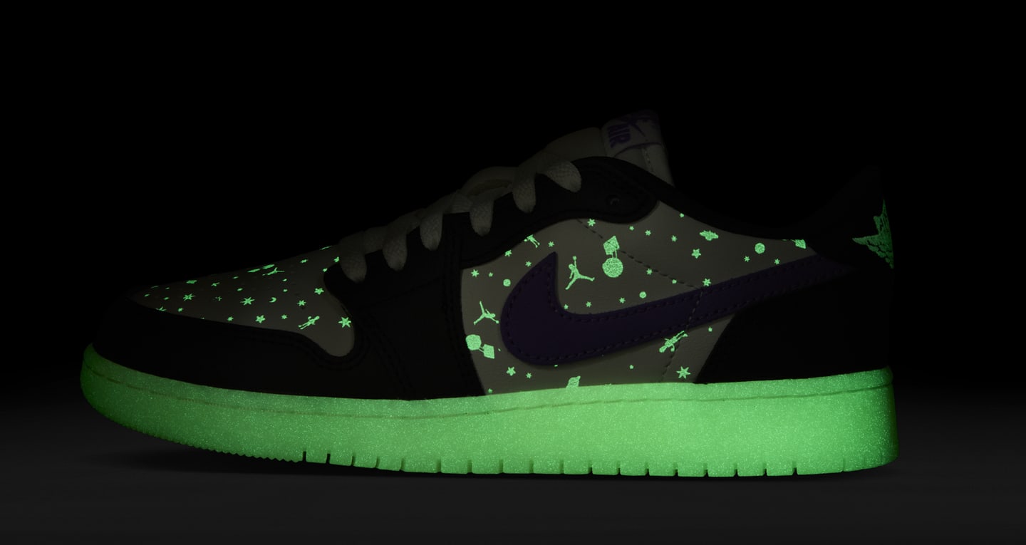 Older Kids' Air Jordan 1 Low Retro 'Black Raspberry' (HF0410-001 ...