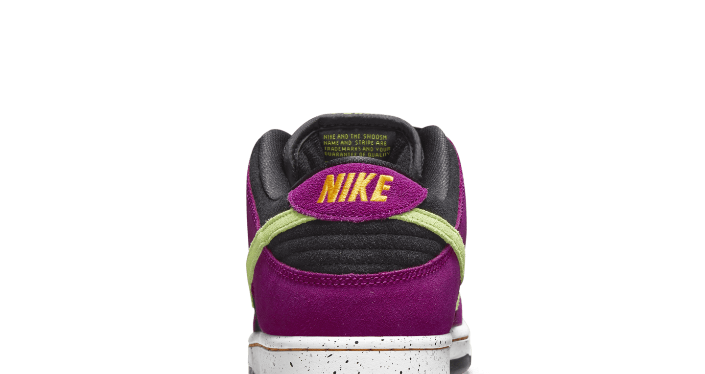 SB Dunk Low Pro "Red Plum" - Data del lancio. Nike SNKRS