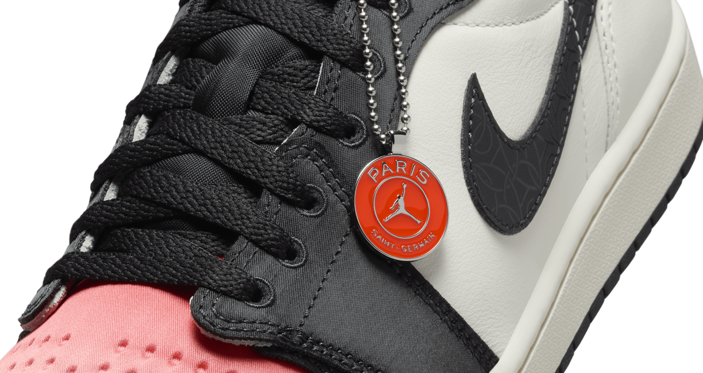Air Jordan 1 Low Paris Saint-Germain 'Sail and Off-Noir' (HF8828-100 ...