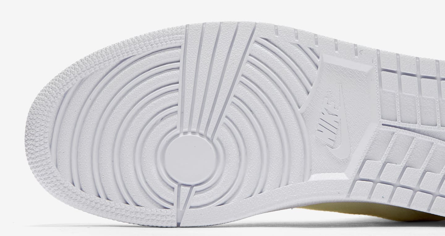 Air Jordan 1 Retro 'Deconstructed Ivory' Release Date. Nike SNKRS