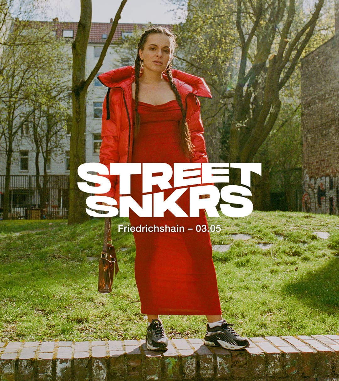 3/5 Street SNKRS: Central. Nike SNKRS