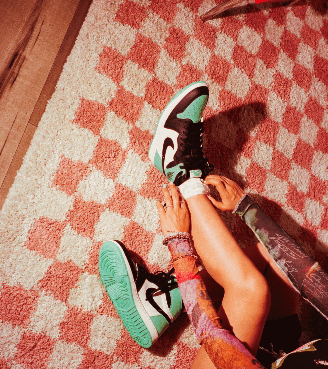 Air Jordan 1 High OG 'Green Glow' With Diane Hoang | @dianedidthat ...