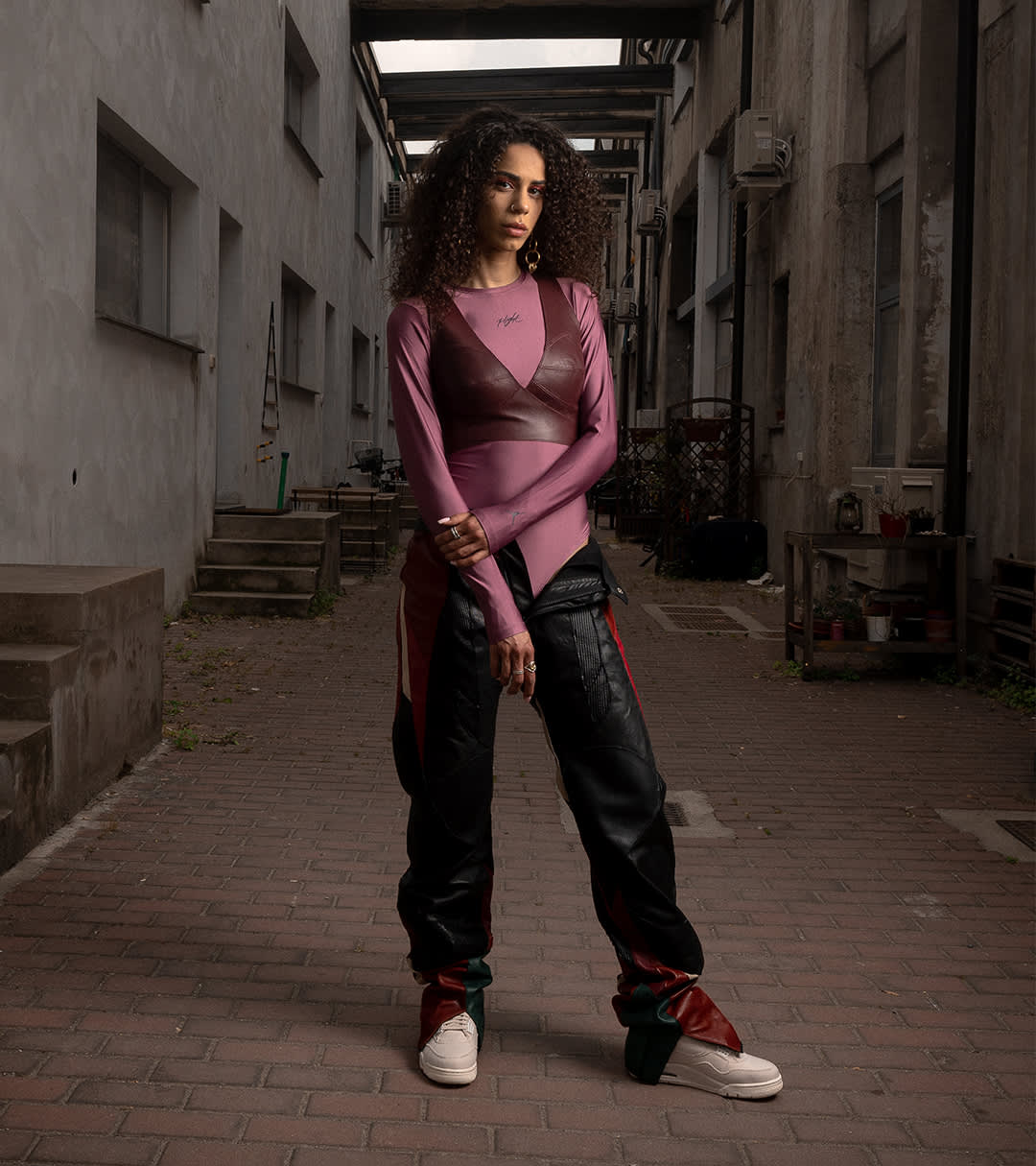 SNKRS Style: AJ4 Blank Canvas - Allison Fullin. Nike SNKRS