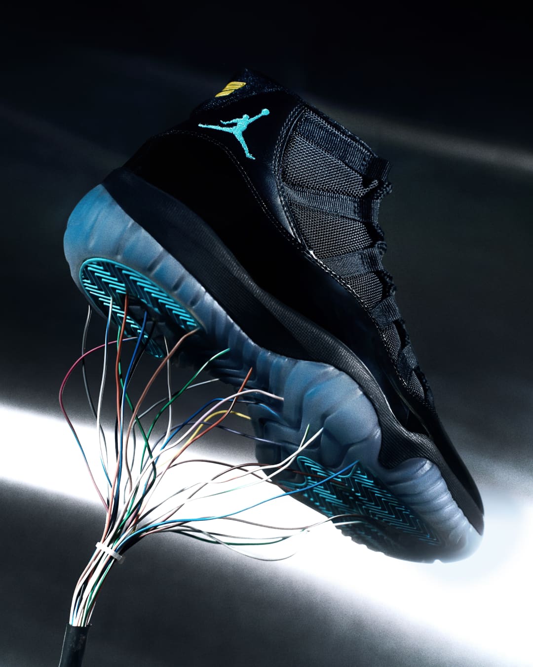 Air Jordan 11: Gamma. Nike SNKRS