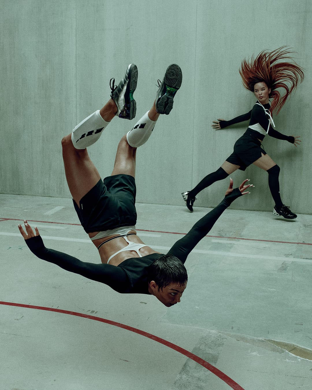 Bakom kulisserna: kampanjen skapas för T90 Shox Magia by Maha Amsterdam ...