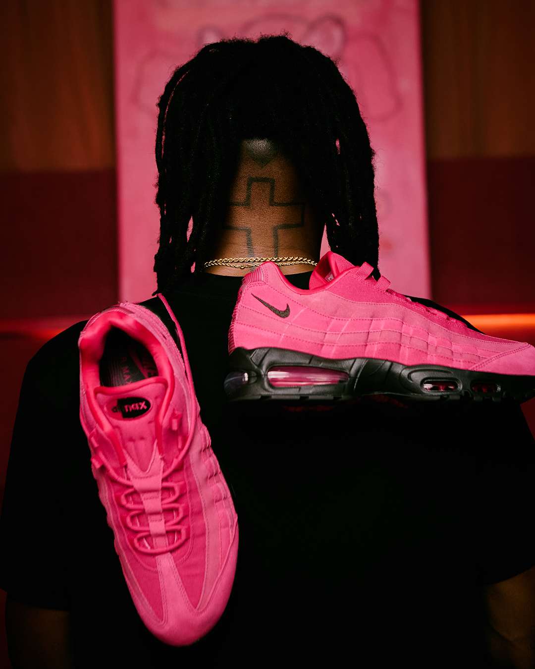 Air Max 95 Fireberry: As seen by 'The Master of Pink' Gogo Lupin. Nike ...