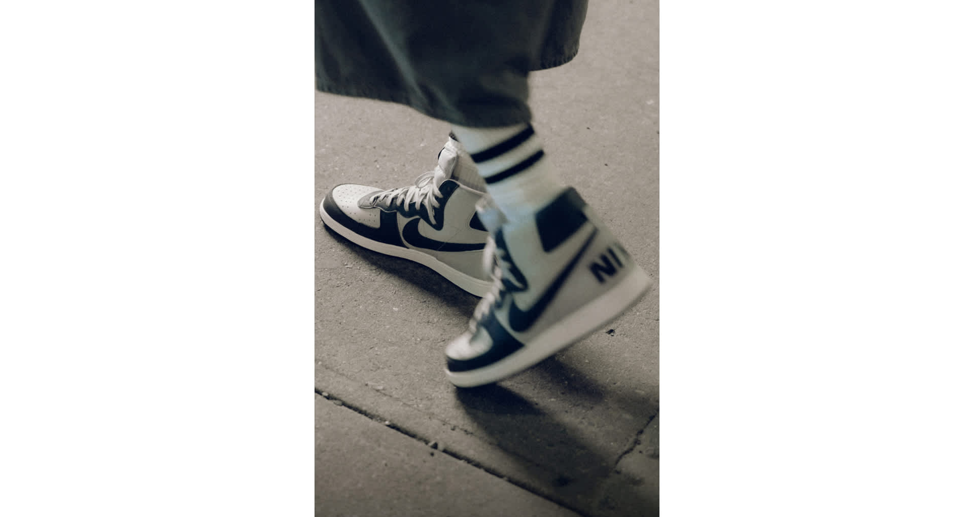 SNKRS Style: Terminator. Nike SNKRS KR