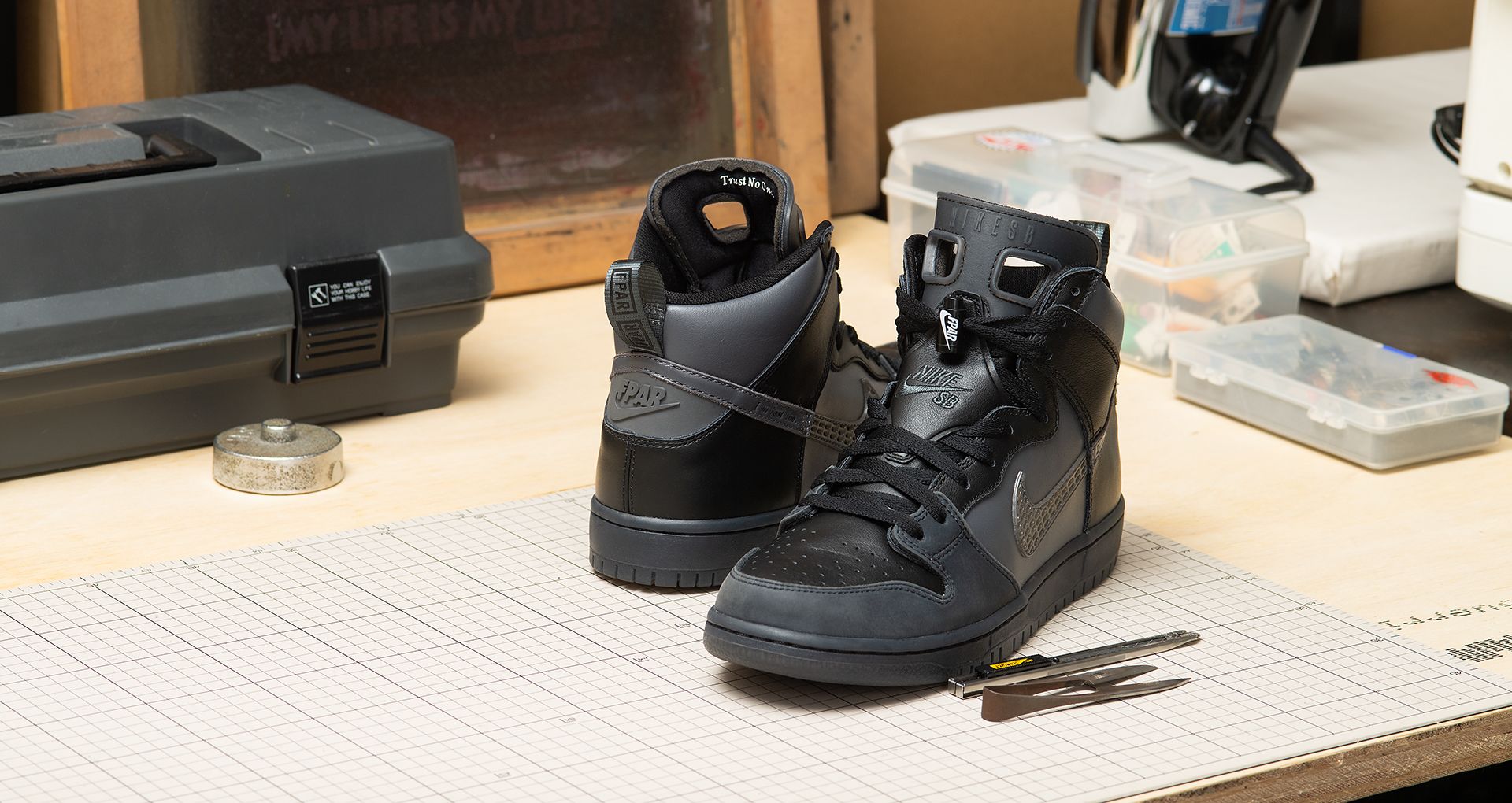 Behind the Design 'FPAR DUNK' Release Date. Nike SNKRS GB