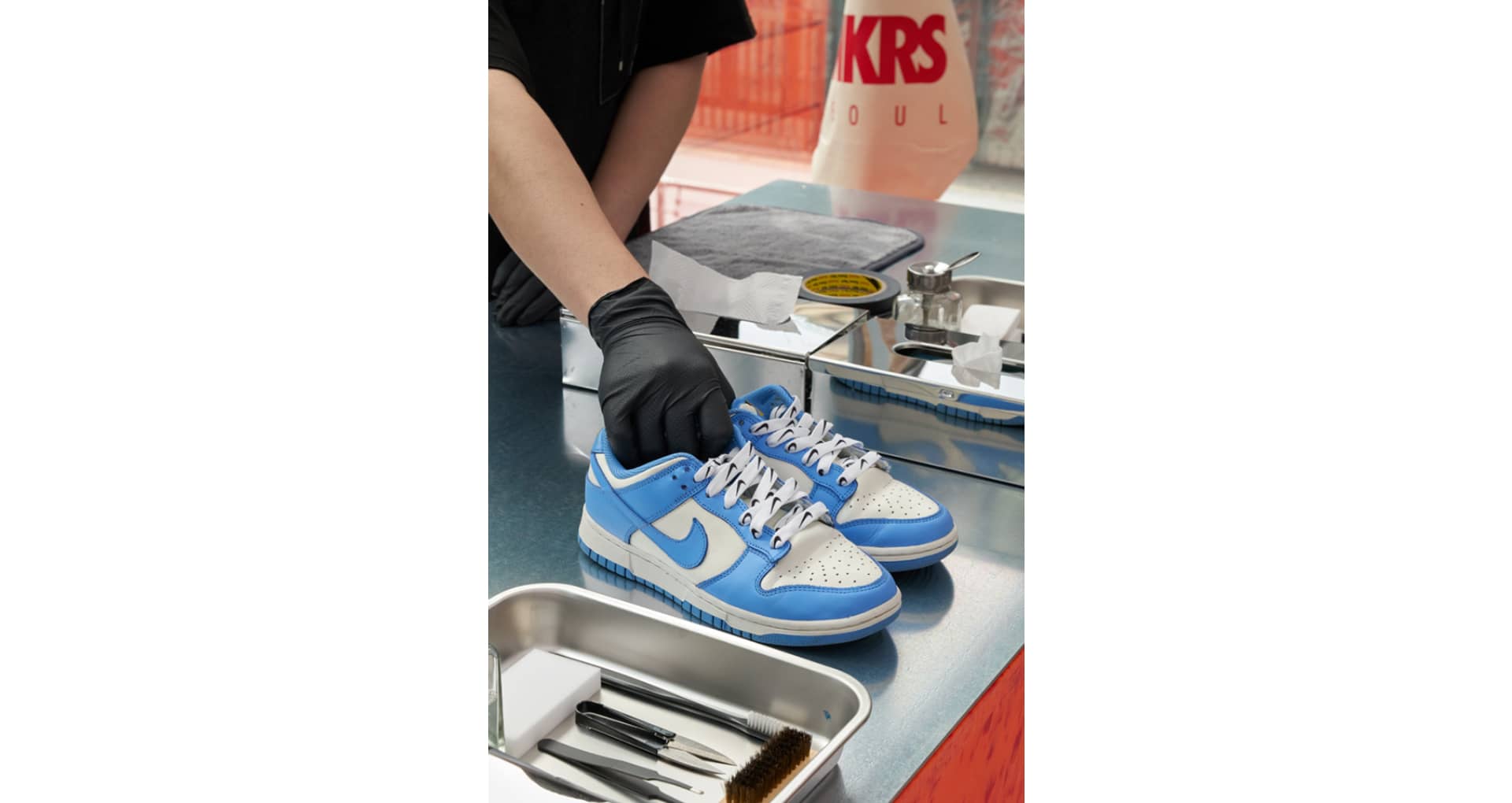 Nike Style Hongdae: SNKRS Lounge. 나이키 SNKRS KR