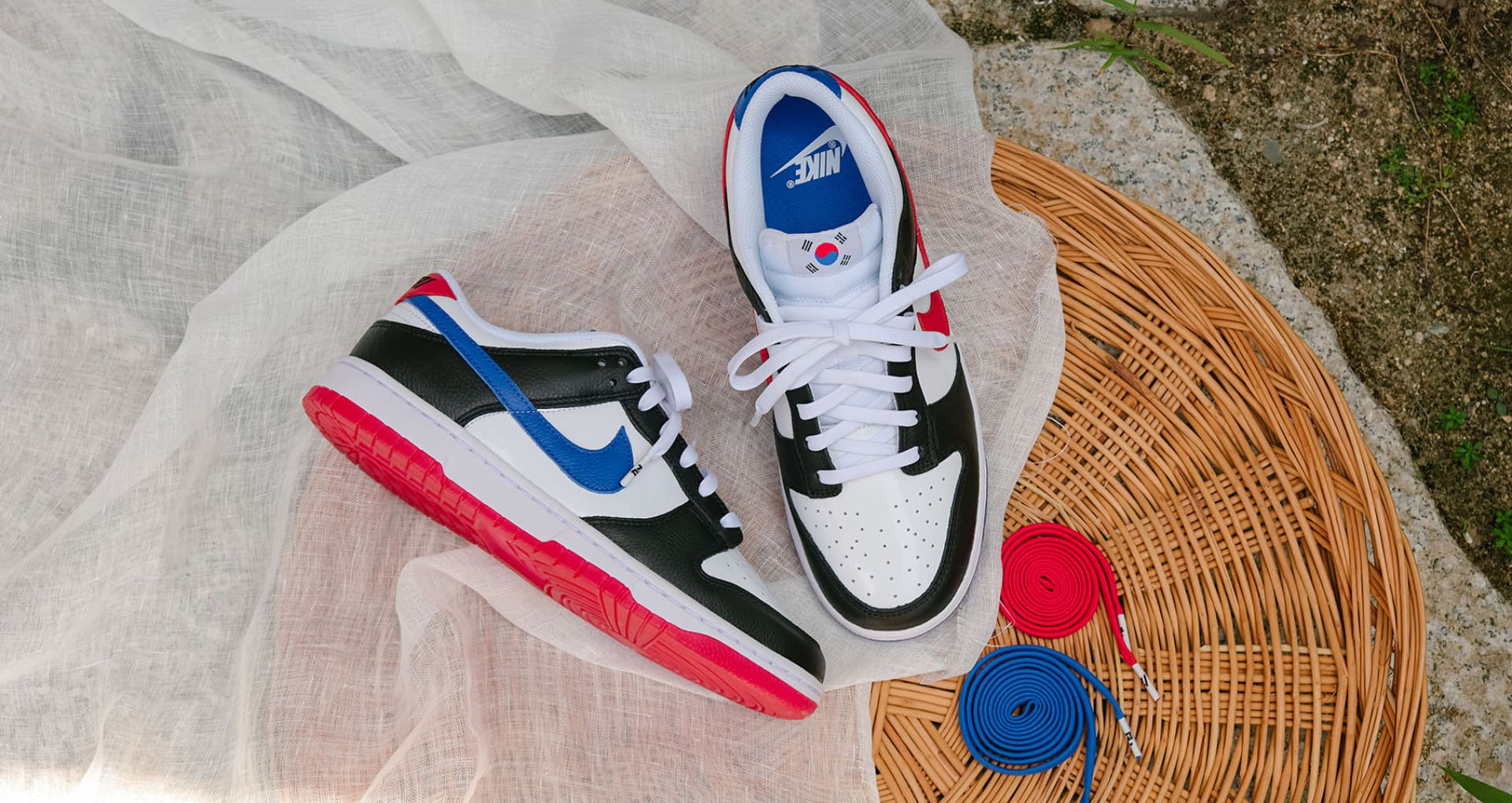 Behind the Design: Dunk Low Seoul. 나이키 SNKRS KR