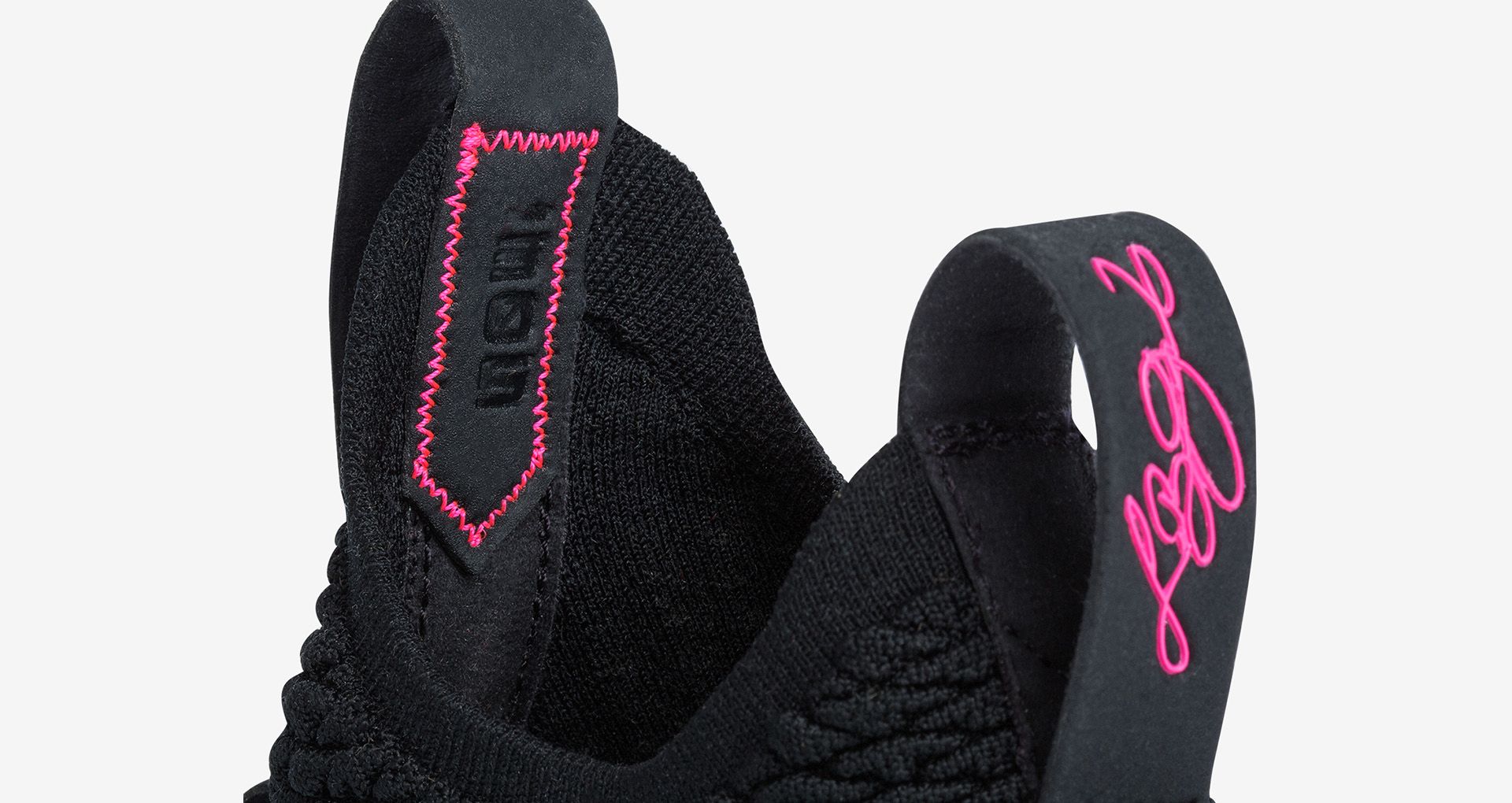 Nike Lebron Watch 'Lebron 15 South Beach'. Nike SNKRS US