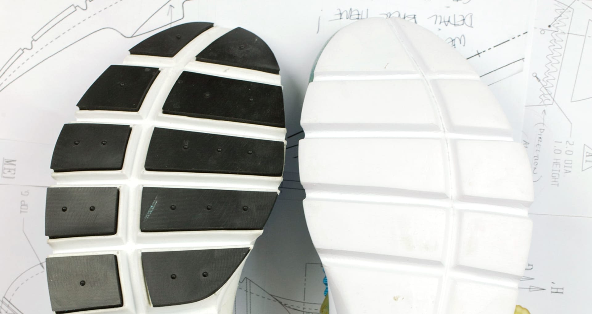 Behind the Design: Nike Sock Dart. Nike SNKRS PT