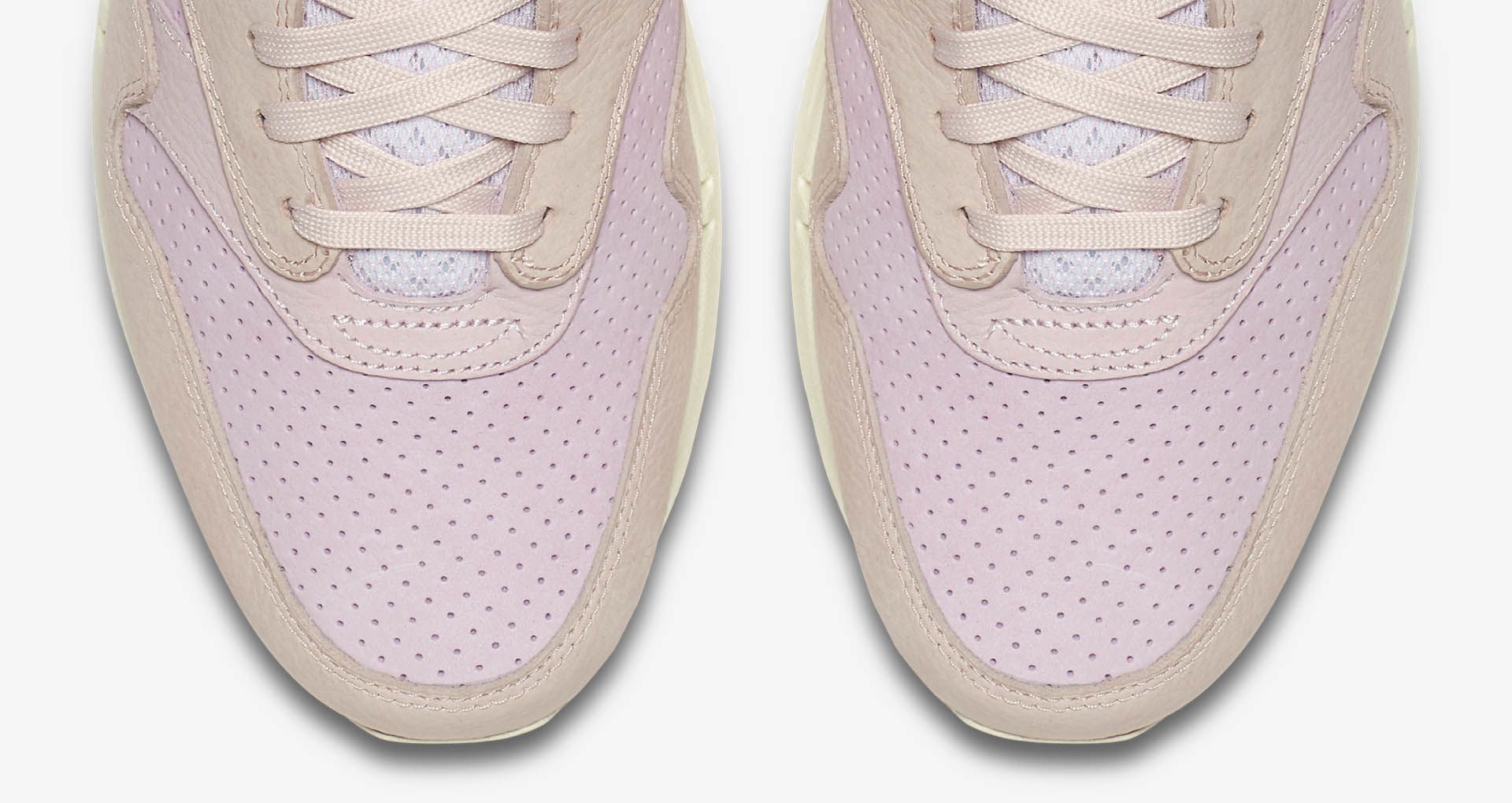 NikeLab Air Max 1 Pinnacle 'Arctic Pink'. Nike SNKRS BE