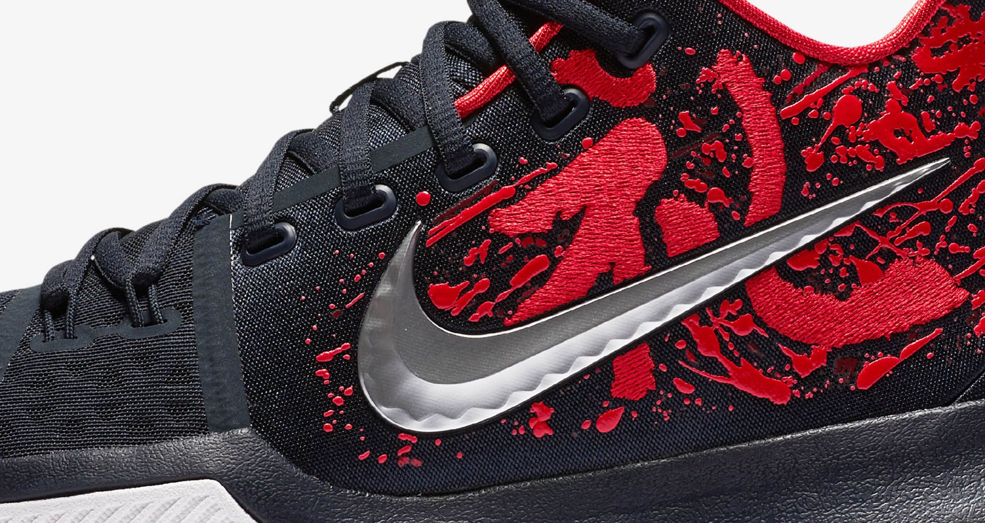 Kyrie 3 'Samurai'. Nike SNKRS DK