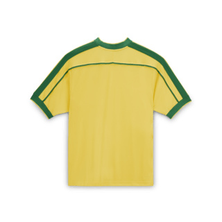 Apparel Collection. Nike SNKRS