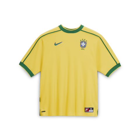 Apparel Collection. Nike SNKRS