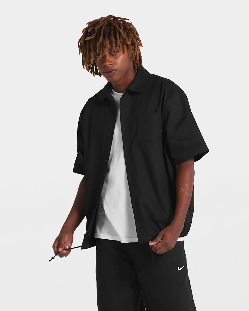 Nike Club Button-Down-Kurzarmoberteil für Herren. Nike CH