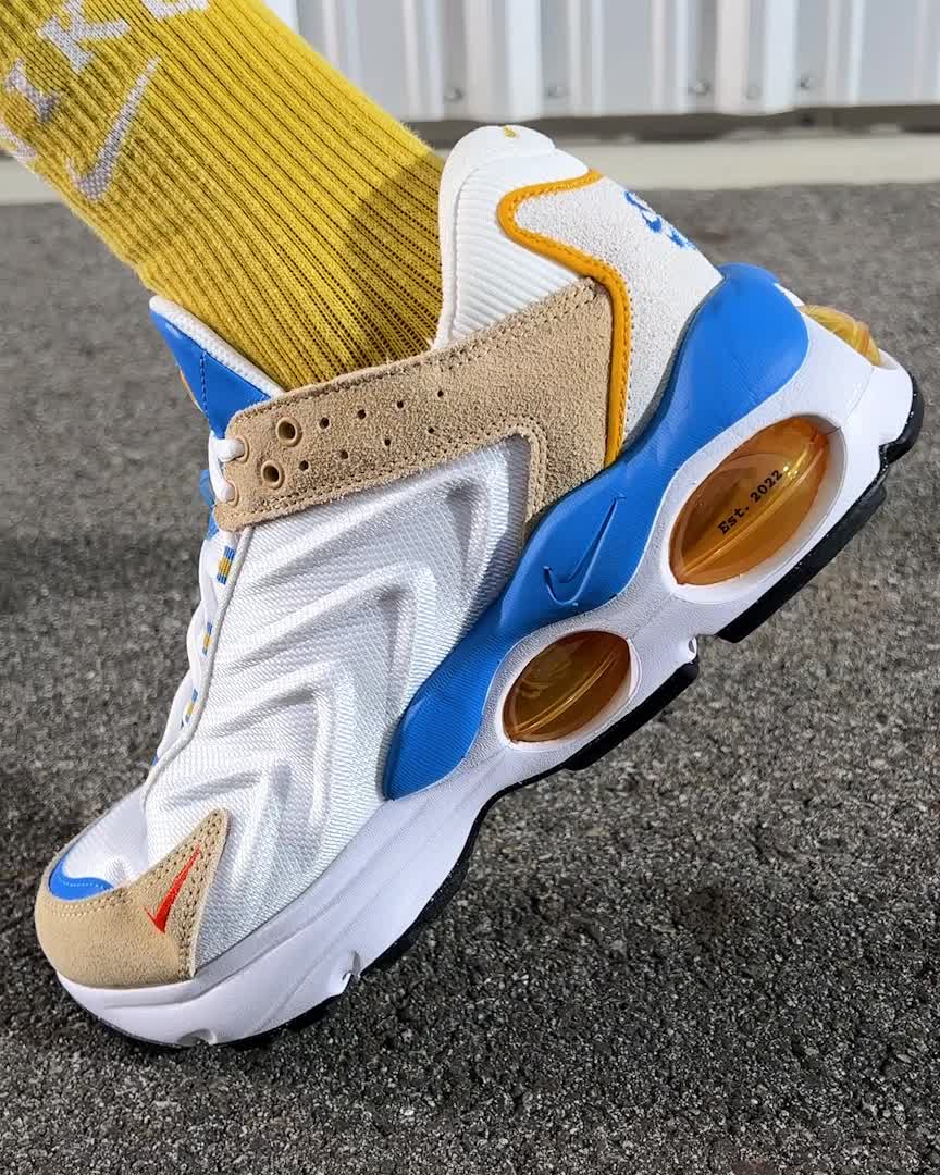 Nike Air Max TW SE Men's Shoes. Nike IE