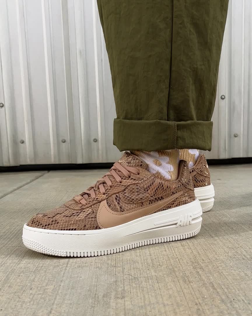 Nike Air Force 1 PLT.AF.ORM Women's Shoes. Nike NO