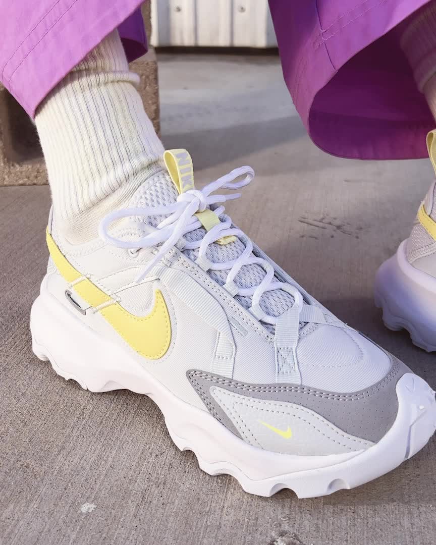 Nike TC 7900 Women's Shoes. Nike CZ