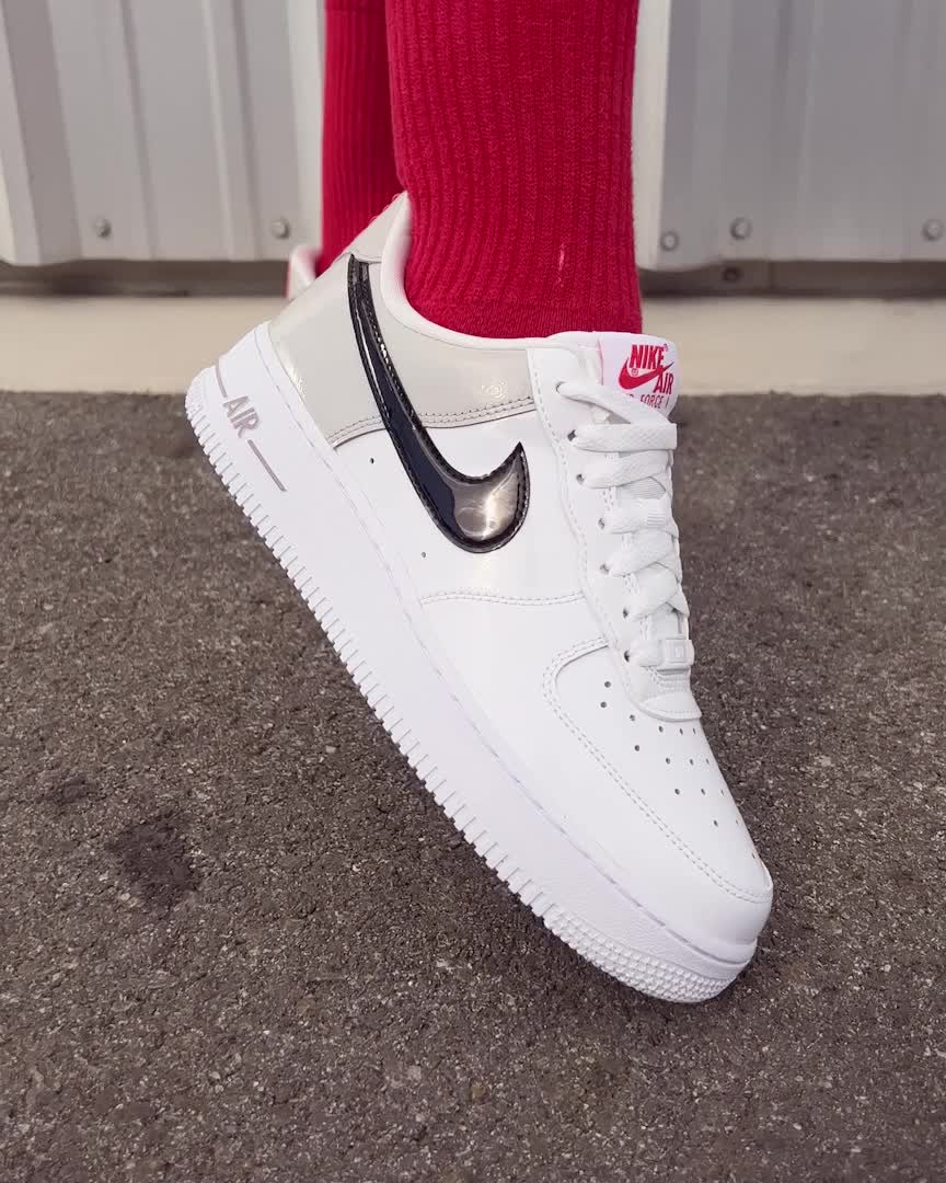Nike Air Force 1 '07 女鞋。Nike TW
