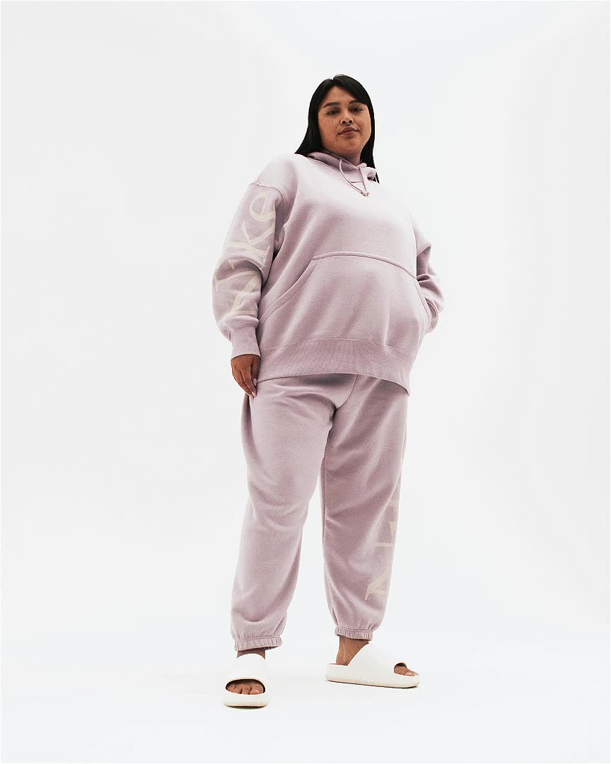 Nike Sportswear Phoenix Fleece Women's Oversized Logo Tracksuit Bottoms ...