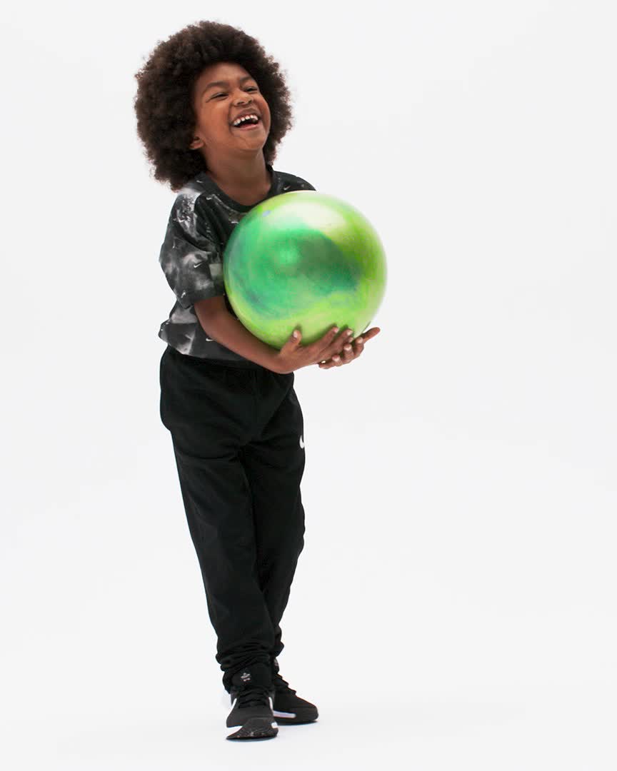 Nike Star Runner 4 Younger Kids' Shoes. Nike SG